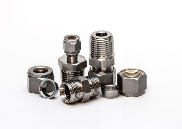 Understanding the Two Types of Tube Fittings