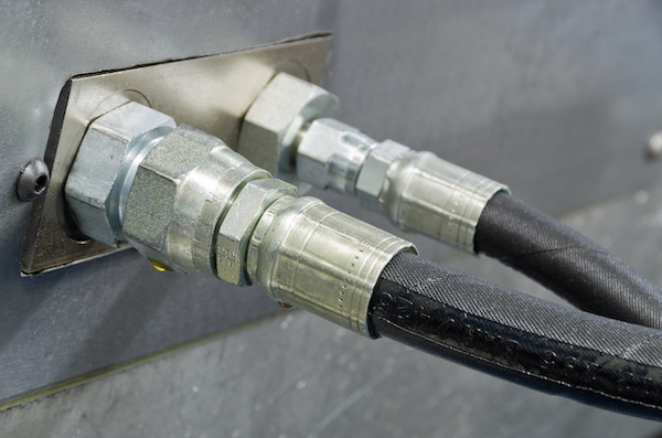 What are Hydraulic Bulkhead Fittings?